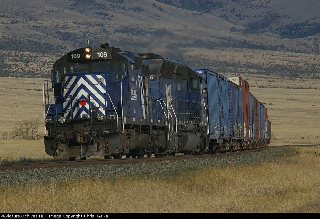 MRL 109E base of hill